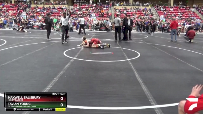 88 lbs Champ. Round 2 - Maxwell Salisbury, Honey Badger vs Tavian Young ...