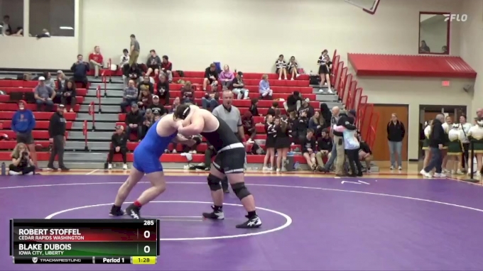 285 lbs Cons. Round 3 - Blake DuBois, Iowa City, Liberty vs Robert ...