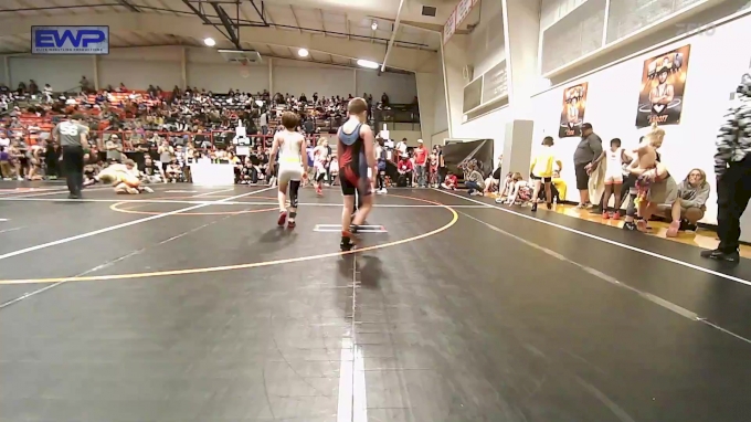 76 lbs Quarterfinal - Keaghan Camp, Collinsville Cardinal Youth ...
