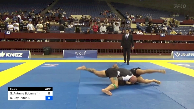 Shahahmed Antonio Bobonis vs Robert Roy Pyfer 2024 Pan IBJJF Jiu-Jitsu ...