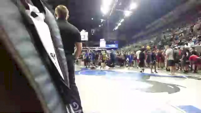 145 lbs Round Of 256 - Robert Flege, Wisconsin vs Jimmy Benne, Texas