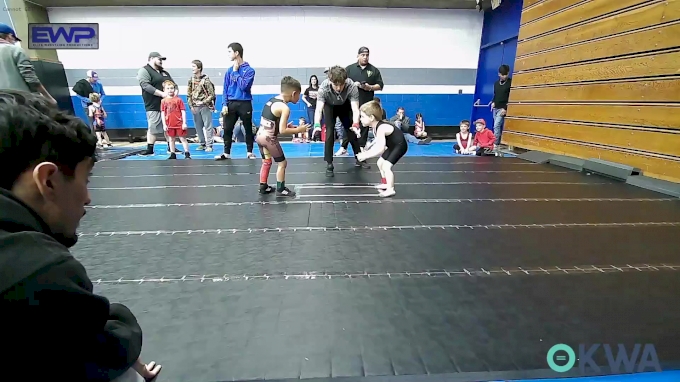 46 lbs Round Of 16 - Rhodes Thatcher, Cowboy Wrestling Club vs Avelino ...