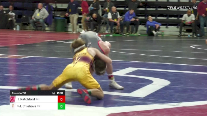 133 lbs Round Of 16 - Ian Ratchford, Sacred Heart vs Julian Chlebove ...