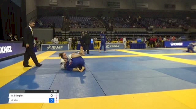 Alison Stiegler vs Jee Kim 2018 Pan Jiu-Jitsu IBJJF Championship
