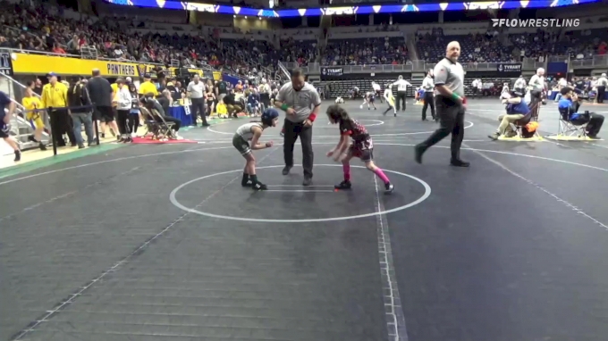 51 lbs Consi Of 8 #2 - Willow Kerr, Newport vs Lucille Williard ...