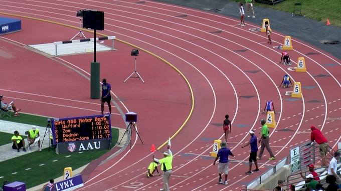 Girl's 400m, Heat 10 - Age 9 Girl's 400m, Heat 10 - Age 9