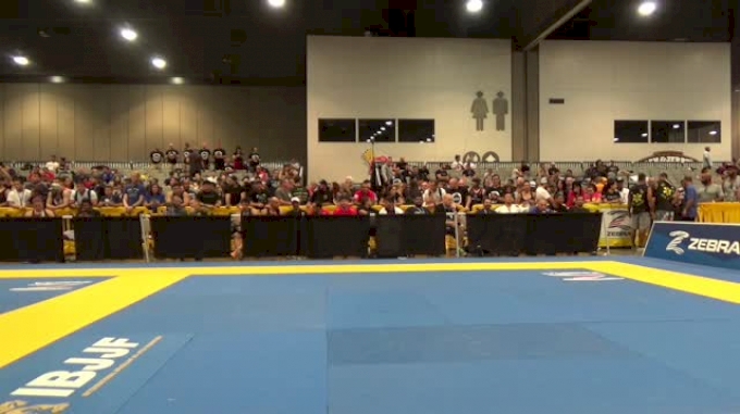MARC DROUIN vs ANDRE LUIZ DE LACERDA World Master Jiu-Jitsu IBJJF ...