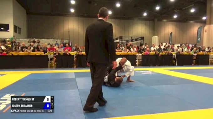 ROBERT TURNQUEST vs JOSEPH THRASHER World Master Jiu-Jitsu IBJJF ...
