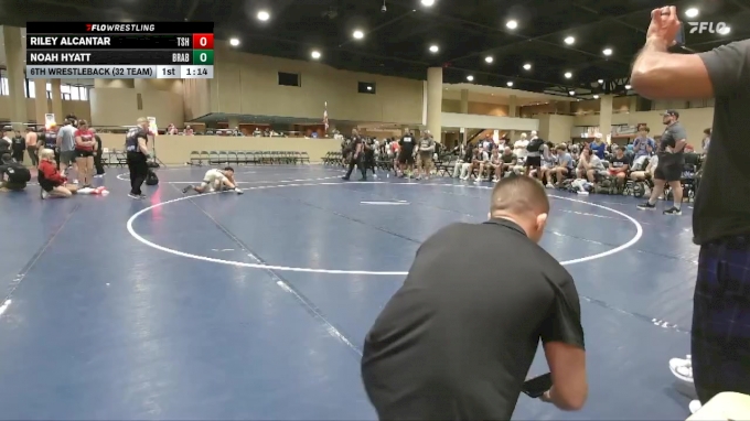120 lbs 6th Wrestleback (32 Team) - Noah Hyatt, BRAWL Black vs Riley ...