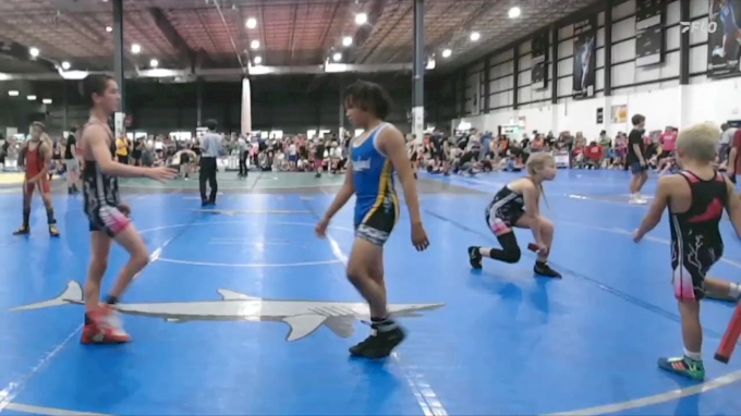 90 lbs Placement (4 Team) - Lilli Holmes, 84 ATHLETES vs Ceasar Smith ...