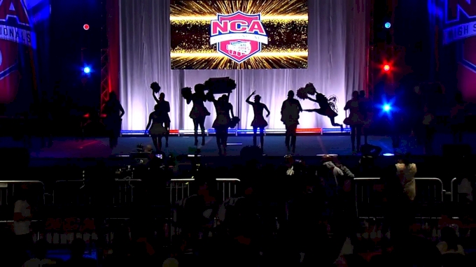 Lake Ridge High School [2022 Game Day Large Varsity Finals] 2022 NCA ...