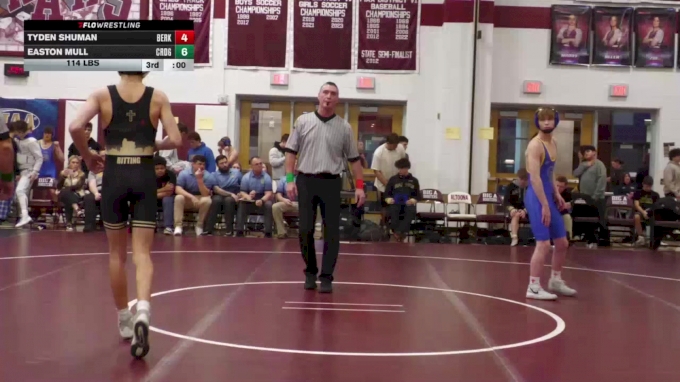 121 lbs Qtr-finals - Neil Bitting, Berks Catholic vs Dominic Deputy ...