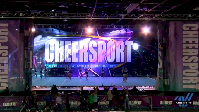 The Atlanta Jayhawks - Rain [2020 Youth 3 Day 1] 2020 CHEERSPORT ...