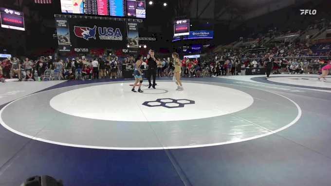 100 lbs Cons. Rd Of 64 - Penelope Ayala, WI vs Rosa Suarez-Rodriguez, CA