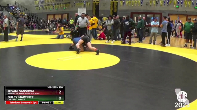 128 lbs 7th Place Match - Dulcy Martinez, Central Catholic vs Jovani ...