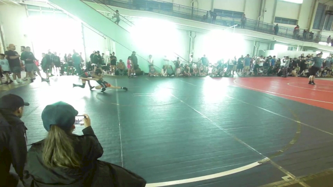 65 lbs Consi Of 8 #2 - Logan De Guzman, Savage House WC vs Benjamin ...