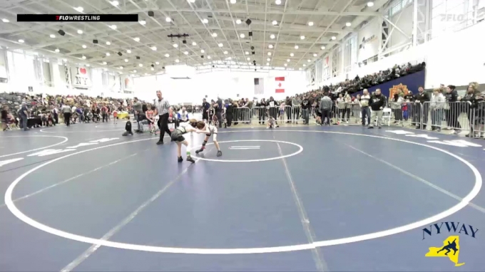 56 lbs Champ. Round 1 - Lawrence Berry, Club Not Listed vs Liam Smith ...