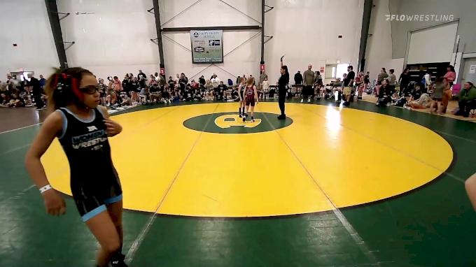 31 kg Rr Rnd 3 - McKenzie Astorino, Misfits Hurricane vs Madison Healey ...