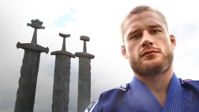 Alexander Trans Hopeful For 'Next Level' 2016, Viking Wins Give ...