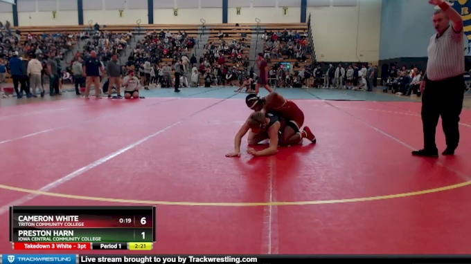 157 lbs Champ. Round 2 - Cameron White, Triton Community College vs ...