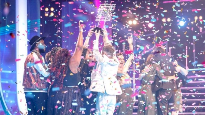 How Is 'Pitch Battle' Different From 'The Sing-Off?' - FloVoice