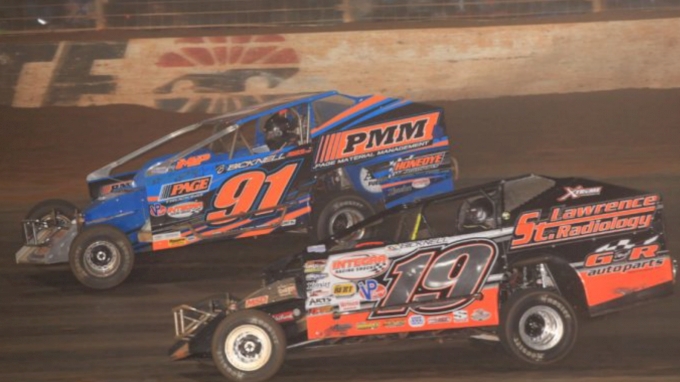 Tim Fuller Beats Matt Sheppard At SuperDIRT Finale - FloRacing