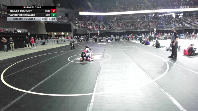 Champ. Round 1 - Brooklynn Smith, Rapid City Stevens vs Payton Raastad ...