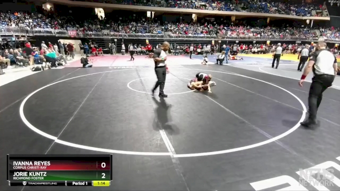 5A 152 lbs Champ. Round 1 - Ivanna Reyes, Corpus Christi Ray vs Jorie ...