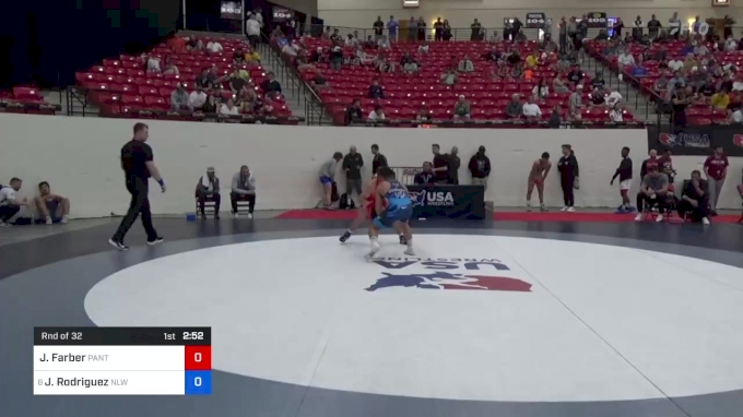 61 kg Rnd Of 32 - Julian Farber, Panther Wrestling Club RTC vs Joshua ...