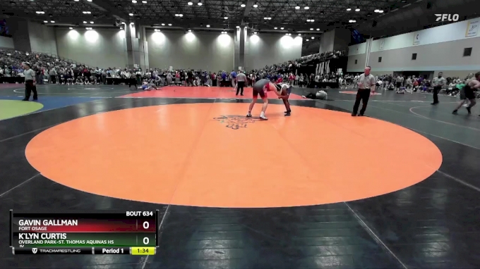 215 lbs Champ. Round 2 - K`lyn Curtis, Overland Park-St. Thomas Aquinas ...