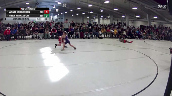 30 lbs Quarterfinal - Riley Mikkleson, Milford Wrestling Club vs Wyatt ...