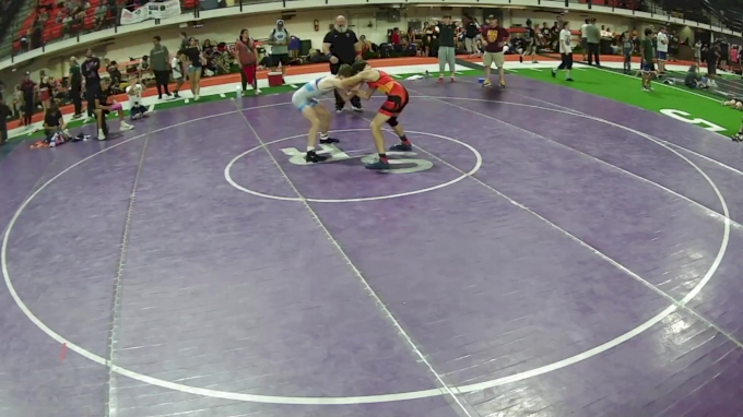 132 lbs Cons. Semis - Beckett Clear, California vs Kash Davis