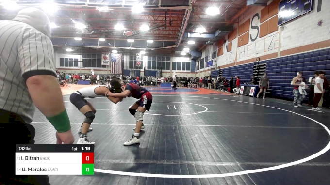 132 lbs Consi Of 8 #1 - Isaac Bitran, Brookline vs Denzel Morales, Lawrence