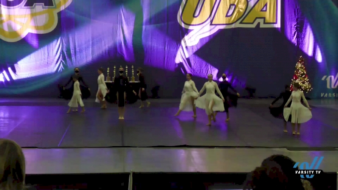 Hy Livesay Middle School - Livesay Eaglettes Dance Team [2021 Junior ...