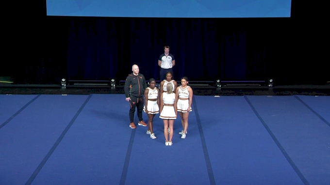 University of Texas - Payten Powell, Arielle Robinson, Ava Andrews ...