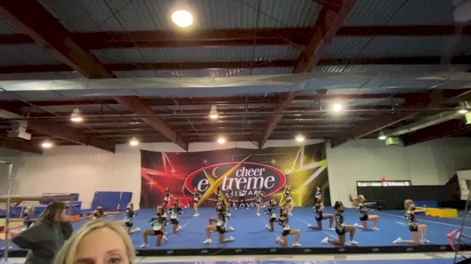 Cheer Extreme - Maryland - Glamour Queens & King [Level 3 L3 Junior ...