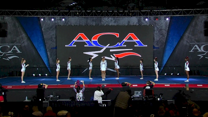 Legendary Cheer & Tumbling - Lightning [2023 L2 Senior - D2 Day 2] 2023 ...