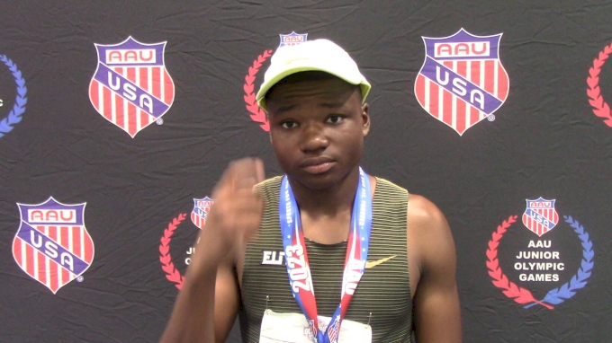 Kendrick Jones Jr. Runs 21.15, Wins 200m Finals Decisively