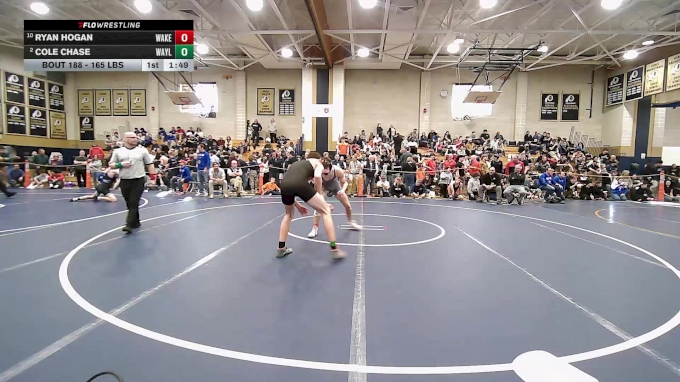 165 lbs Quarterfinal - Ryan Hogan, Wakefield vs Cole Chase, Wayland