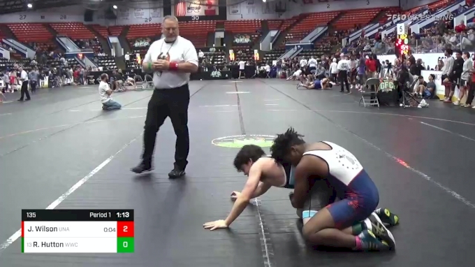 135 lbs Champ. Round 2 - Robert Hutton, Wave Wrestling Club/CBHS vs ...