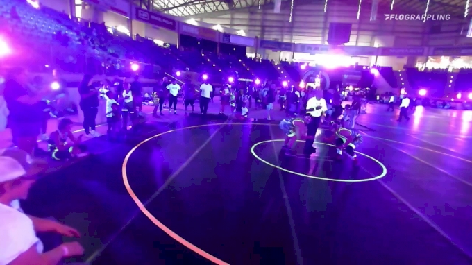 116 lbs Consolation - Keeghan Clouse, Nebraska Titans vs Landon ...