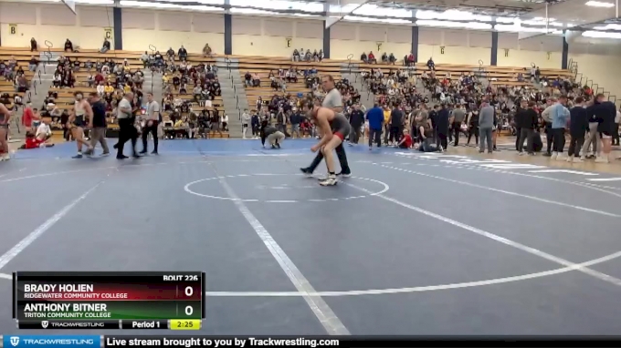 149 lbs Quarterfinal - Brady Holien, Ridgewater Community College vs ...