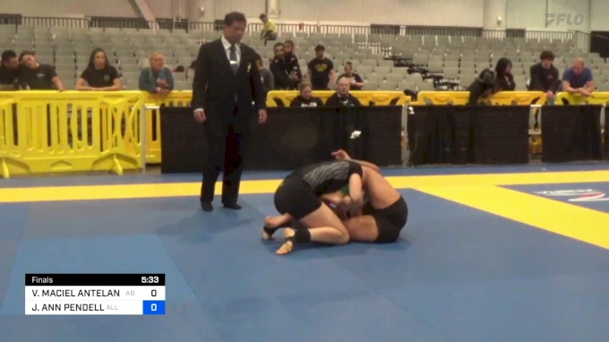 VICTORIA MACIEL ANTELANTE vs JOY ANN PENDELL 2023 World IBJJF Jiu-Jitsu ...