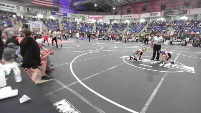77 lbs Consi Of 8 #2 - Jaxon Brynildson, High Kaliber vs Braxton Bauer ...