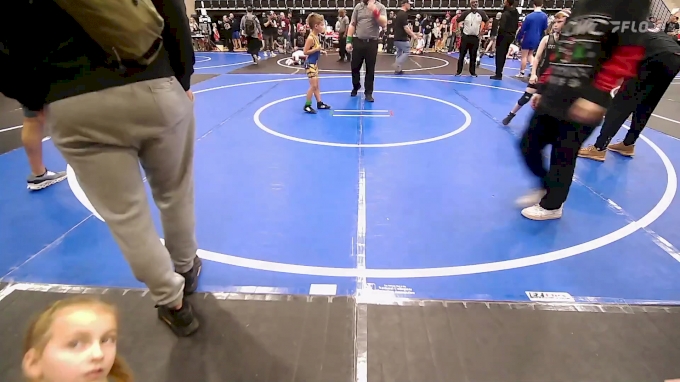 61 lbs Quarterfinal - Beau McDonald, Owasso Takedown Club vs Kye Travis ...