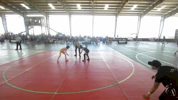 58 lbs 5th Place - Naomi Gustafson, NM Outlaws vs Wade Steinert ...