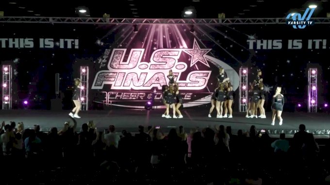 ReVolt Cheer & Tumble - Emb3r [2024 L3 Junior - D2 Day 1] 2024 The U.S ...