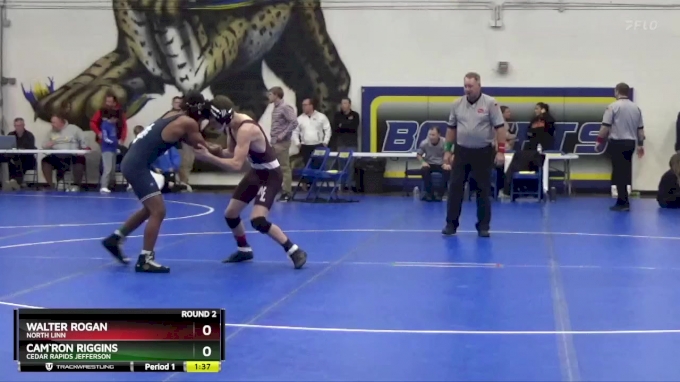 JV-15 lbs Round 2 - Cam`ron Riggins, Cedar Rapids Jefferson vs Walter ...