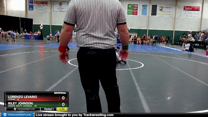 Riley Johnson (Omaha Skutt Catholic) over Lorenzo Levario (Cozad)