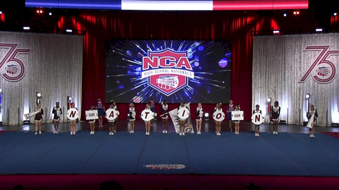 Red Oak High School [2023 Intermediate Large Varsity Crowd Performance ...